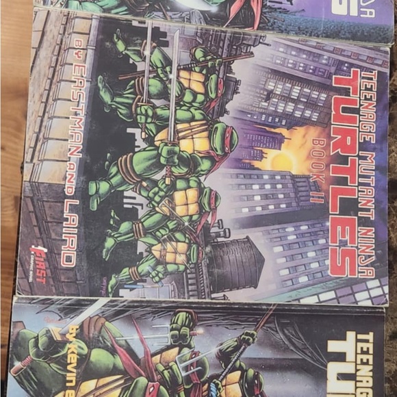 Other | Teenage Mutant Ninja Turtles Comic Book Set | Poshmark